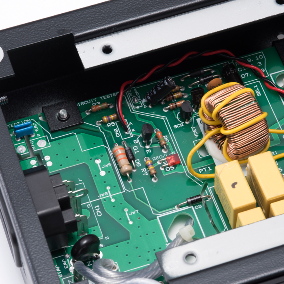 PFT-T3000AF アクティブノイズエリミネーター搭載電源タップ | オーディオユニオン ...