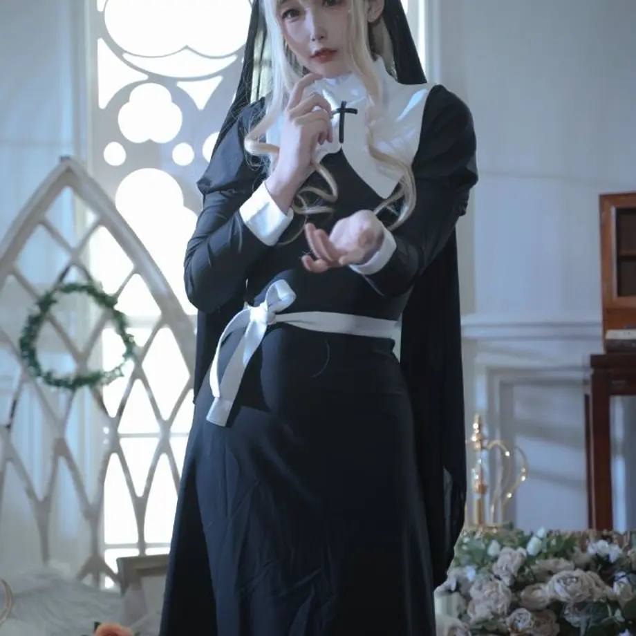 背後露出の禁欲シスターコスプレセット 修道女コスチューム【歪萌舍】NO.042 | Sexym...