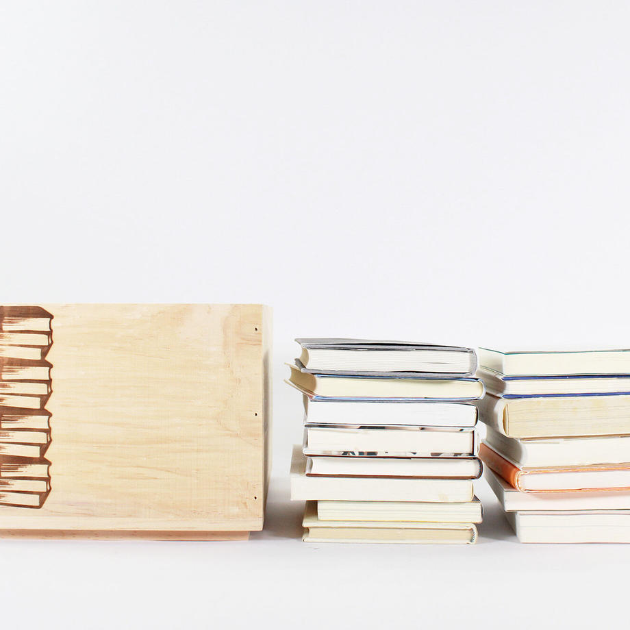 BOOK CONTAINER HALF Natural | BIBLIOPHILIC