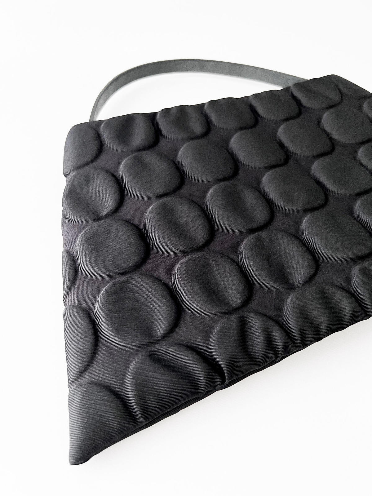 Triangle Bag DOT 3D, DOT Emboss 2 Black, Silve...