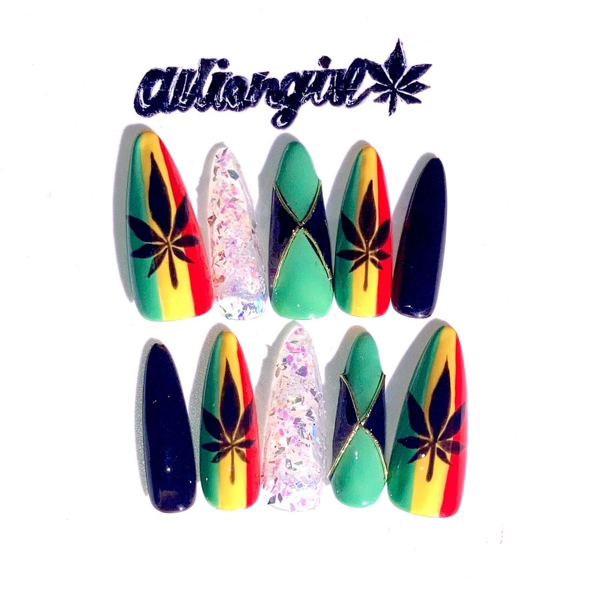 reggae nail | alien Girl