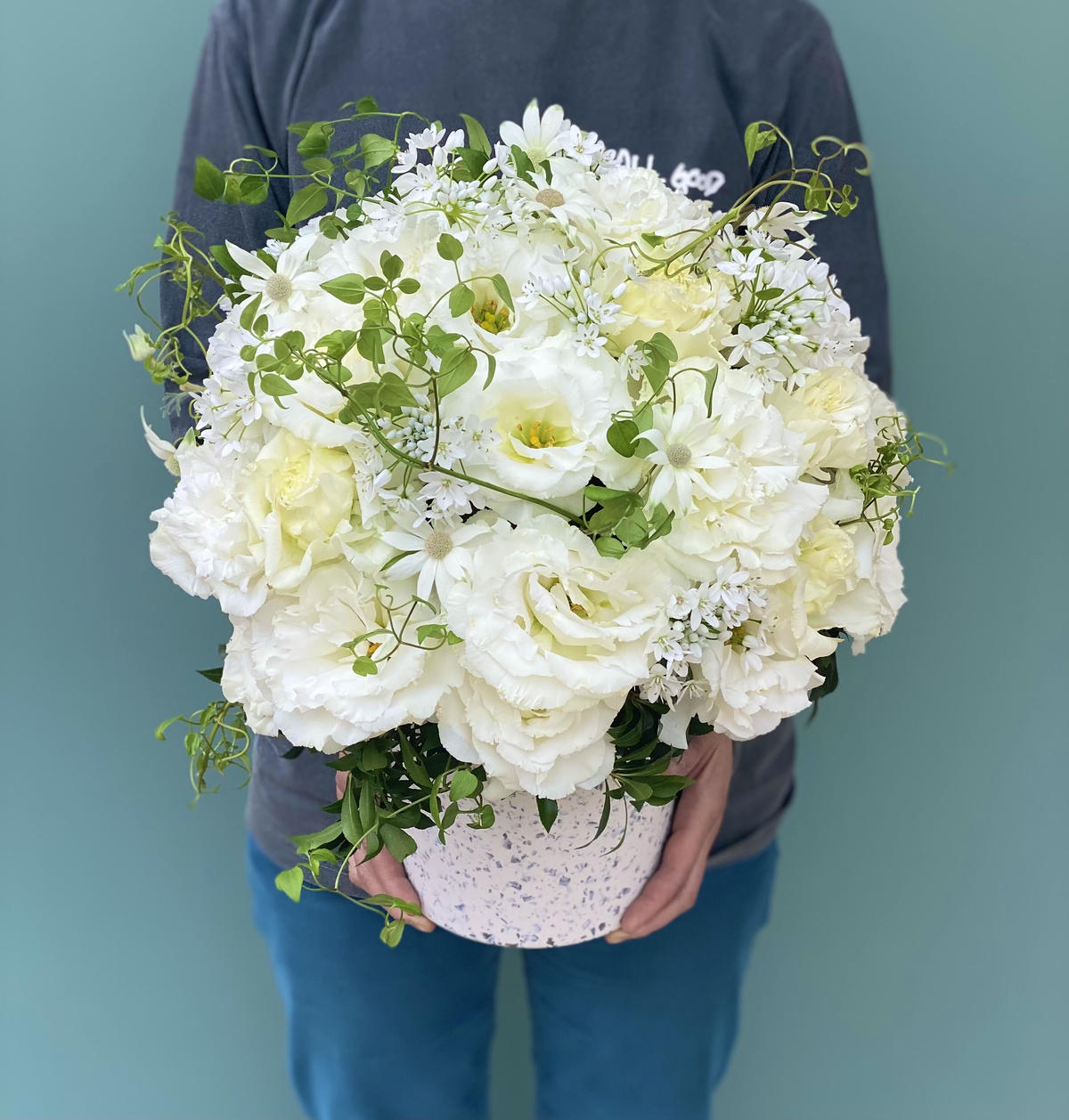 arrangement S | ALL GOOD FLOWERS STORE