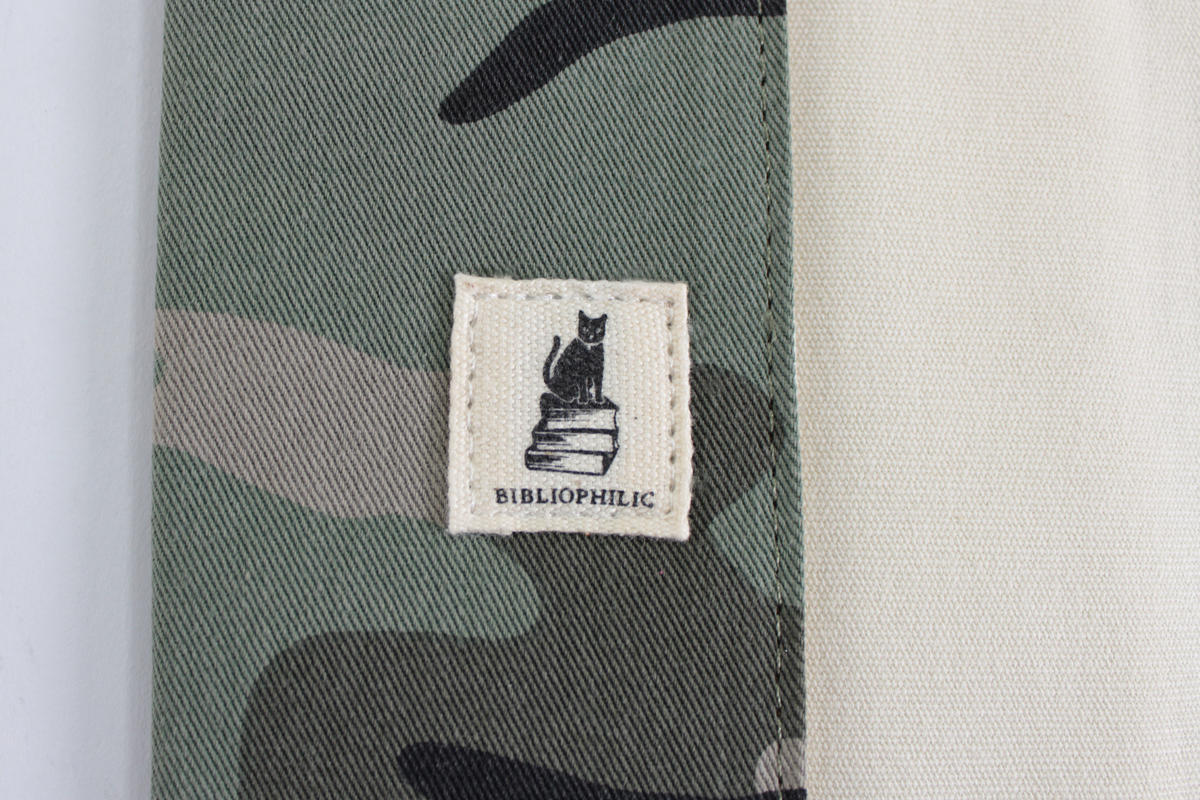 CAMOUFLAGE BOOK COVER 文庫 | BIBLIOPHILIC