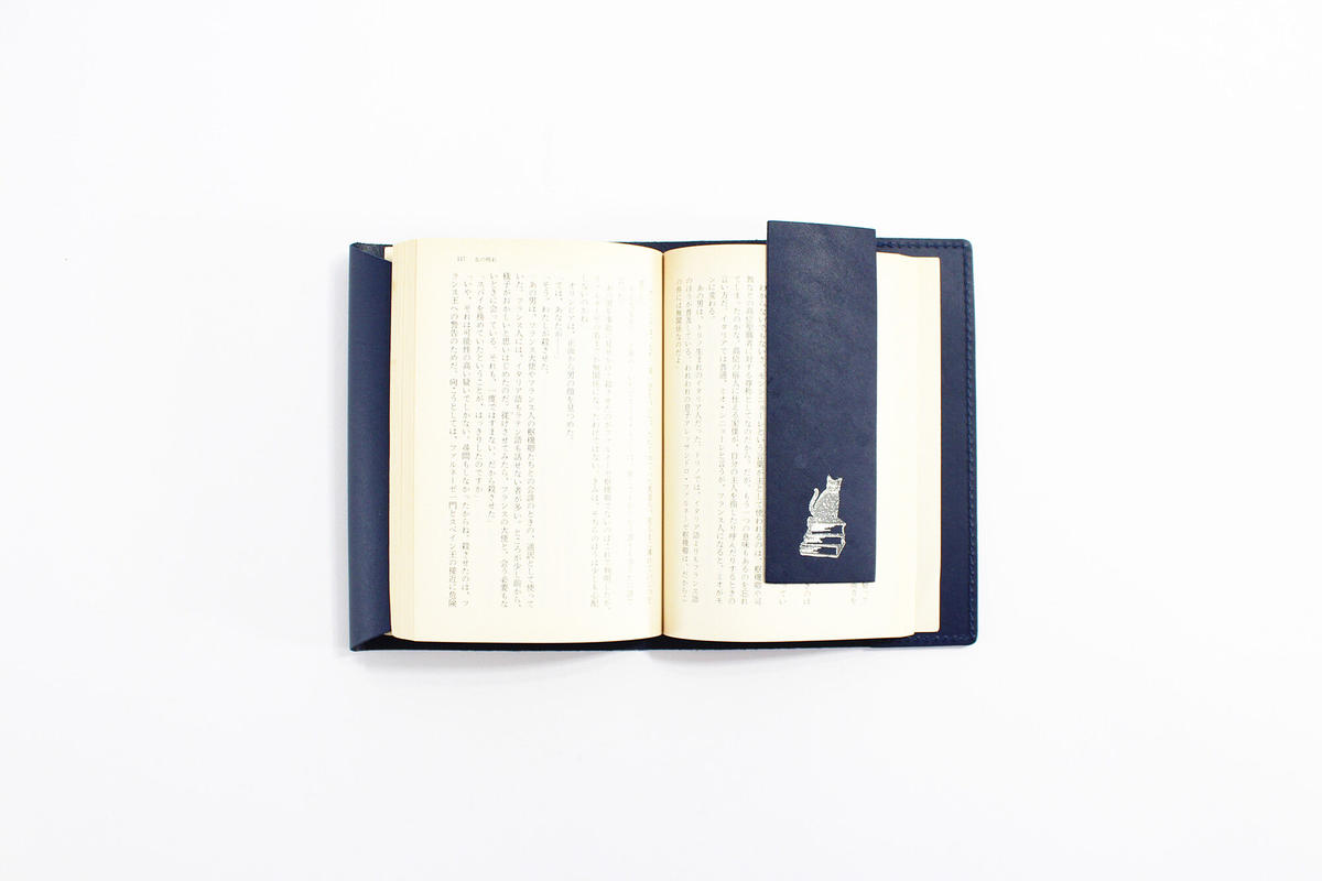 DOUBLE FACE LEATHER BOOKCOVER 文庫 | BIBLIOPHILIC