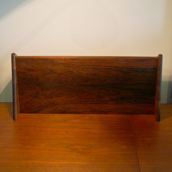 Aksel Kjersgaard Wall-Mounted Shelf | EN GOODS