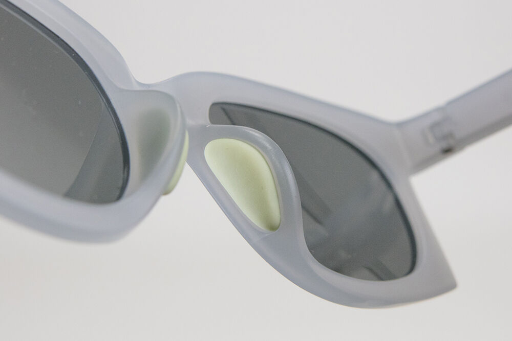 eye c u / NRT | FLUTTER