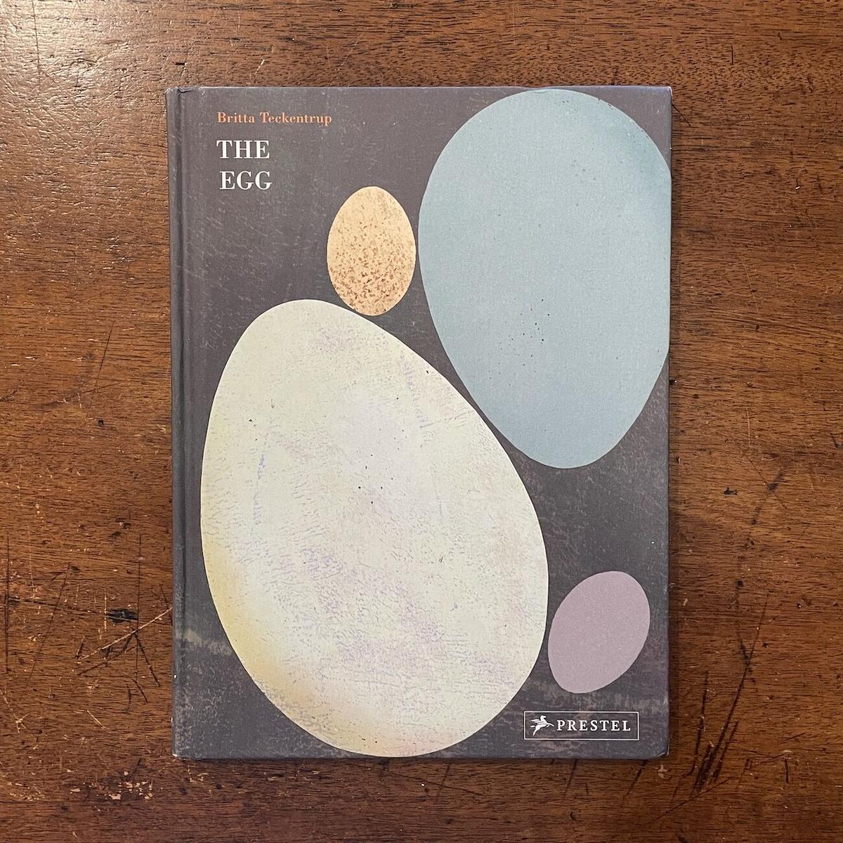 「THE EGG」Britta Teckentrup（ブリッタ・テッケントラップ） | Fro...