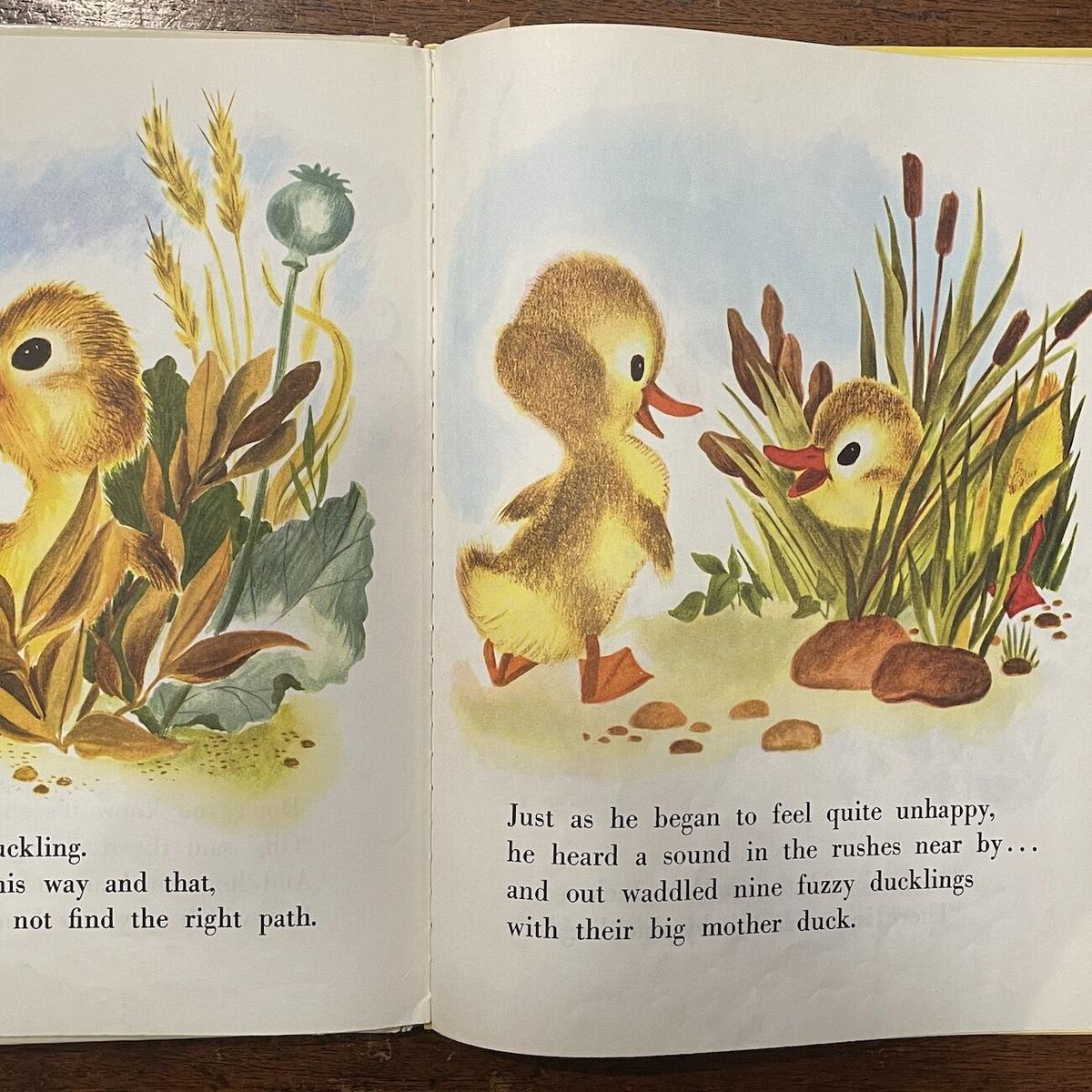 「The Fuzzy Duckling（1975年版）」Jane Werner Watson ...