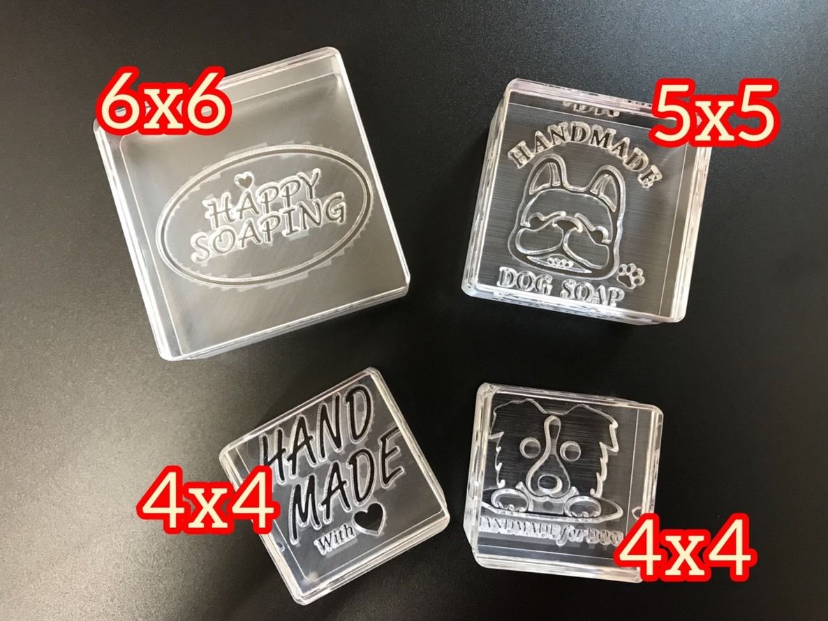 オーダーメイドのアクリルスタンプ（2個セット） | Happy Soaping