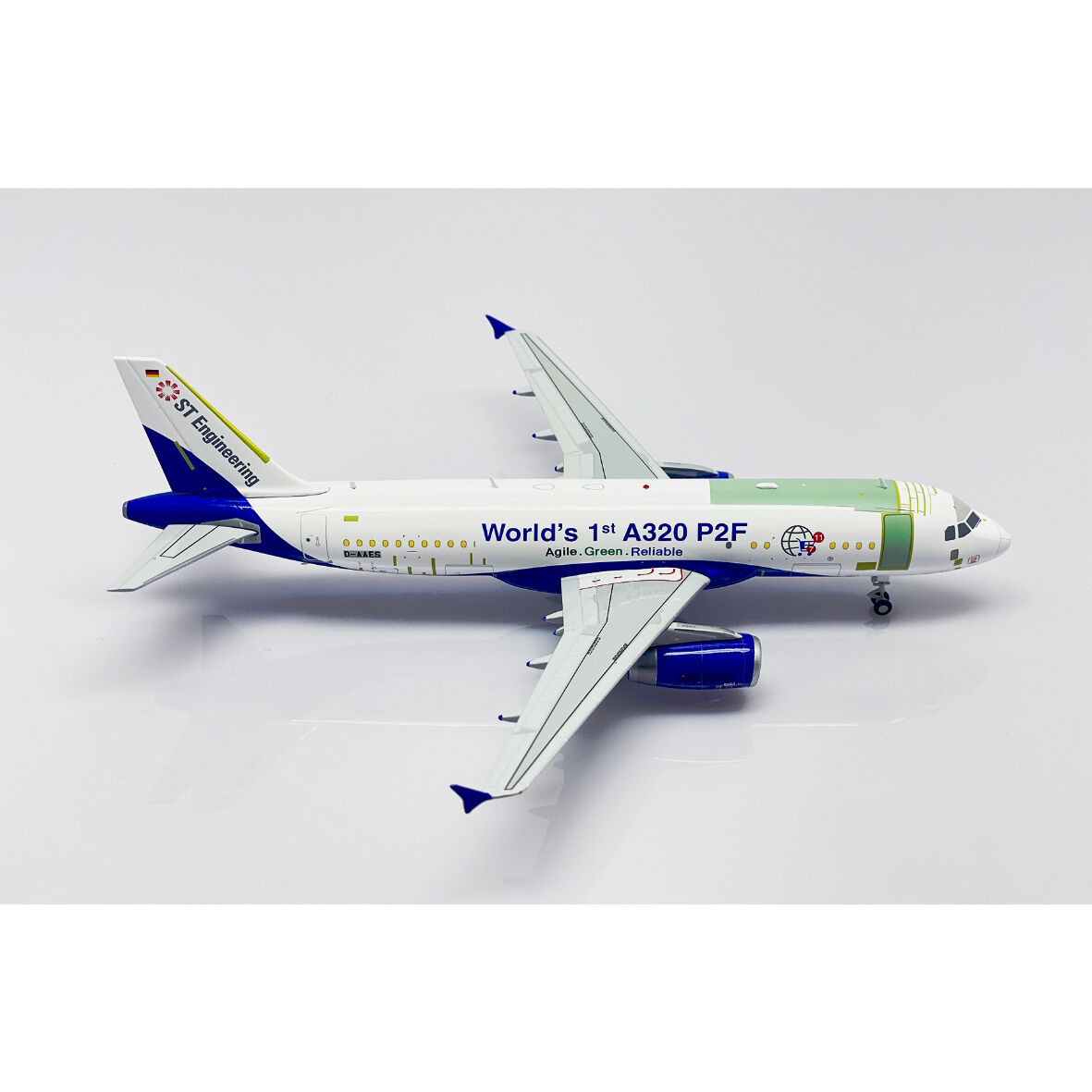 【お取り寄せ商品】1/200 A320(P2F) エアバス社"World's 1st A...