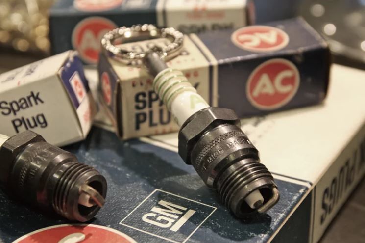 Old Stock "AC" Spark Plugs Remake Keyring | So ...