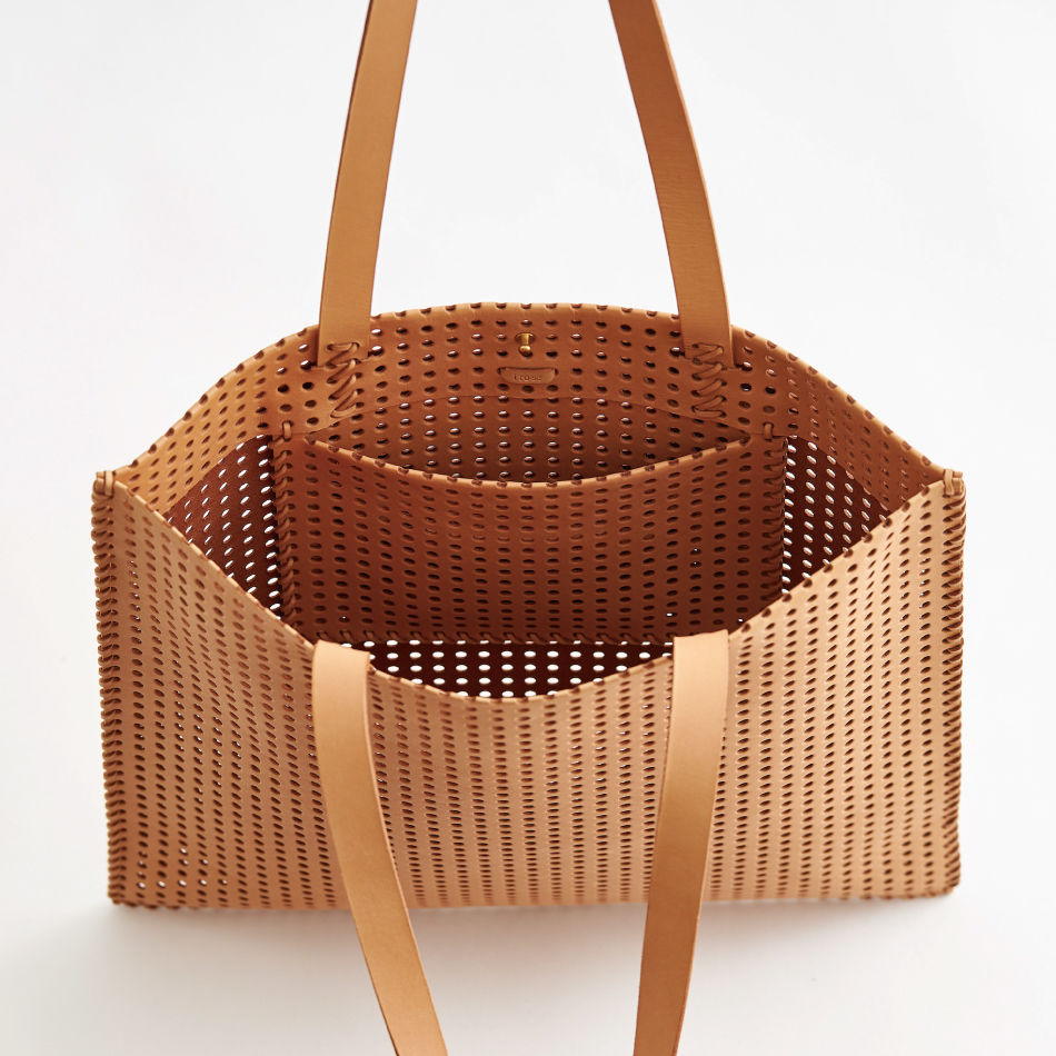 "KAGO" FLAT BAG - L ( NUDE / BLACK ) | i ro se ...