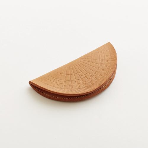 protractor coin case（ nude / black） | i ro se ...