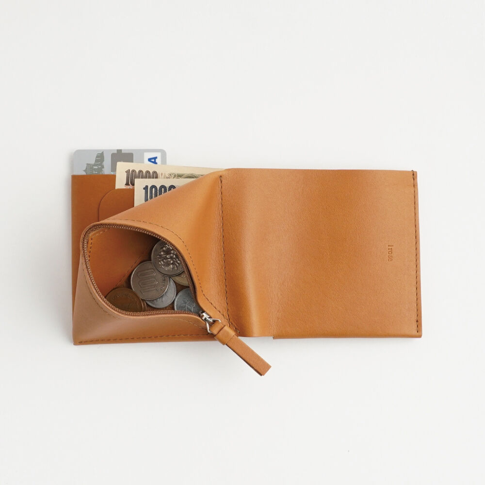 SLANT SHORT WALLET ( 3 colors ) | i ro se Offi...