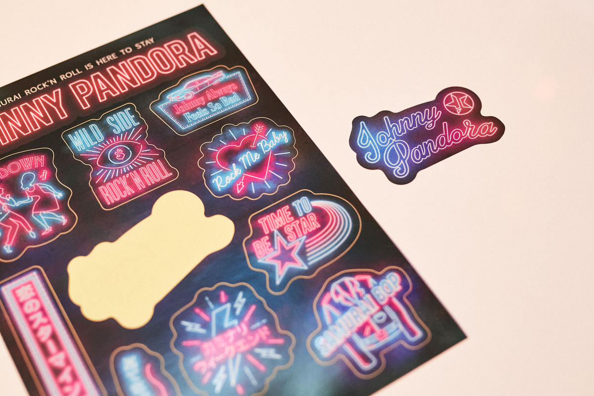 Johnny Pandora Sticker (L) / A4ステッカー | JOHNNY’S...
