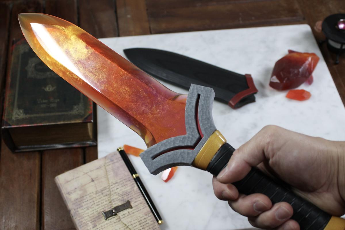 炎の魔剣/Crimson fire magic sword | KADOWAKI