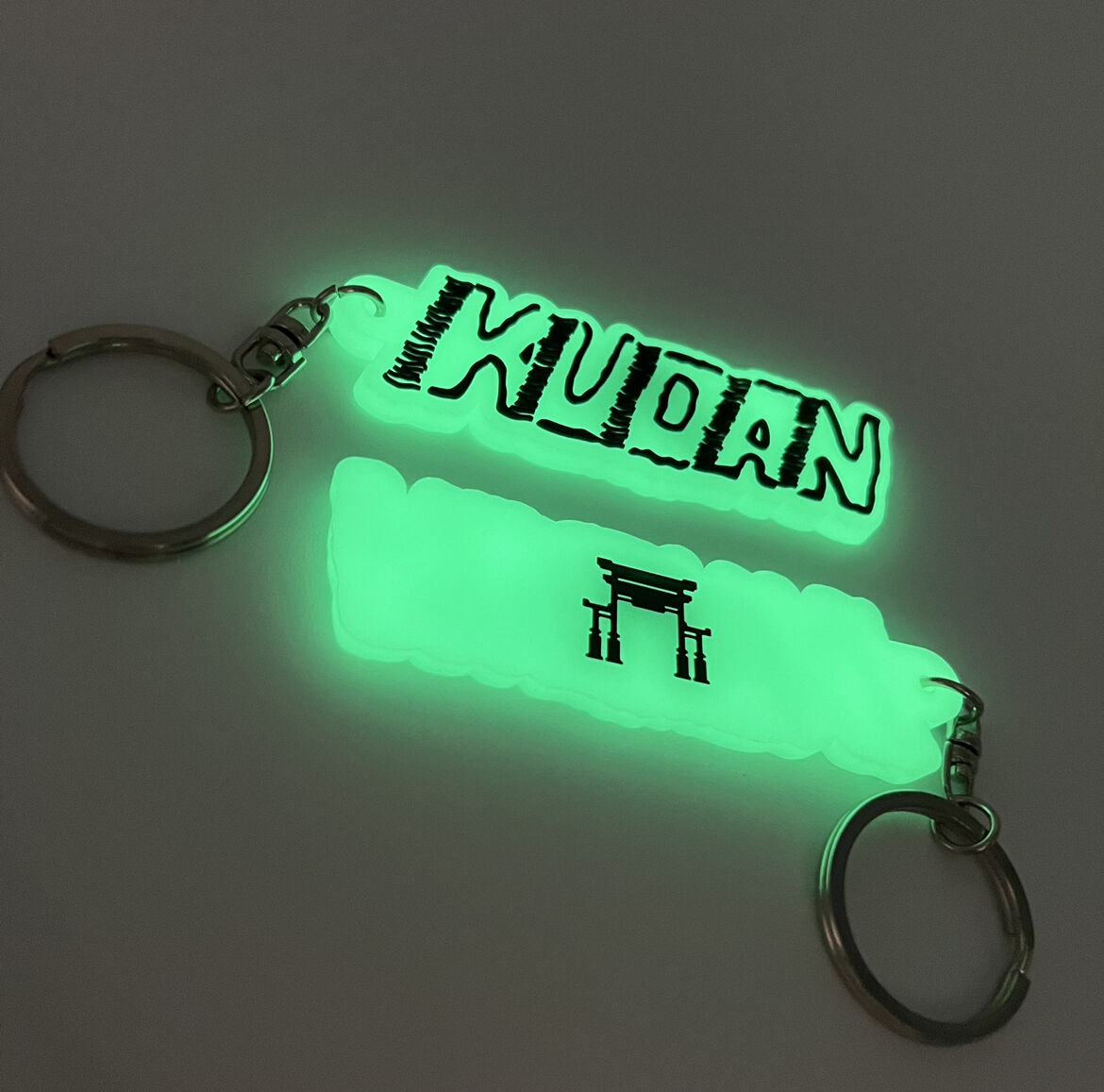 KUDAN LOGO蓄光 Rubber strap | 幽幻怪社件-KUDAN-『件らNigh...