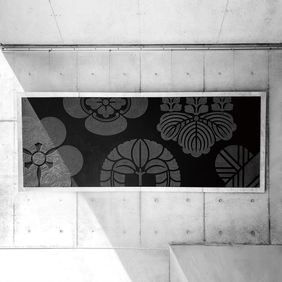 猩々緋 | 五大家紋手ぬぐい かまわぬ製 | kyogen-kamon