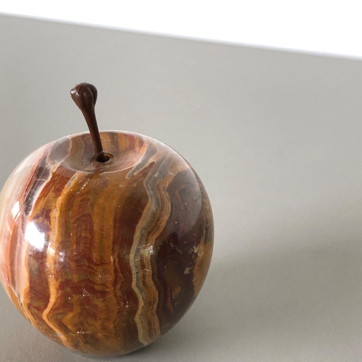 Marble Apple 《 L size 》 | Lol