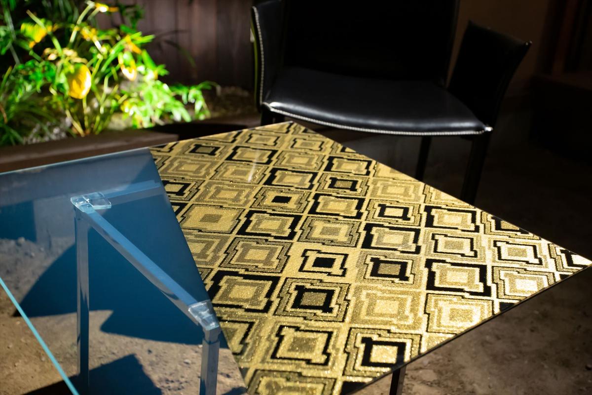 Golden Coloured Silk Kyoto Glass ＊特注製品となります。