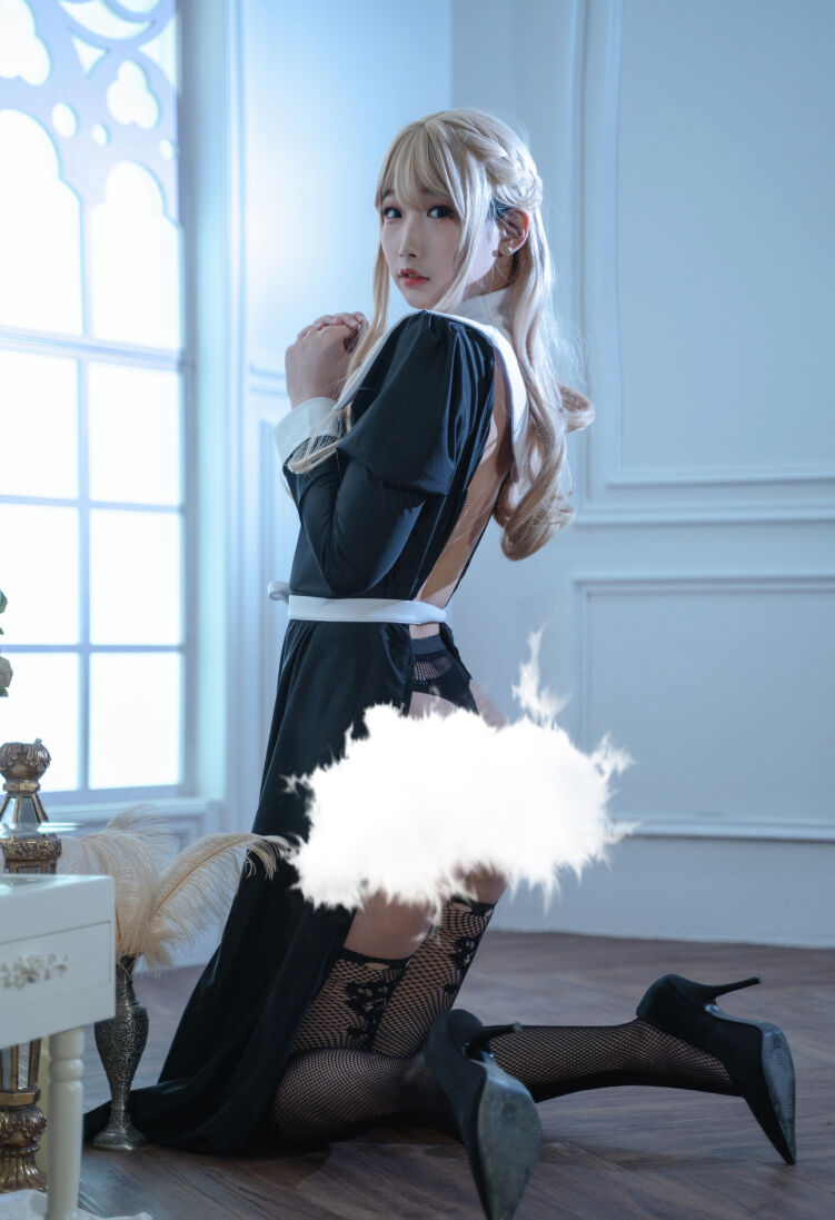 背後露出の禁欲シスターコスプレセット 修道女コスチューム【歪萌舍】NO.042 | Sexym...