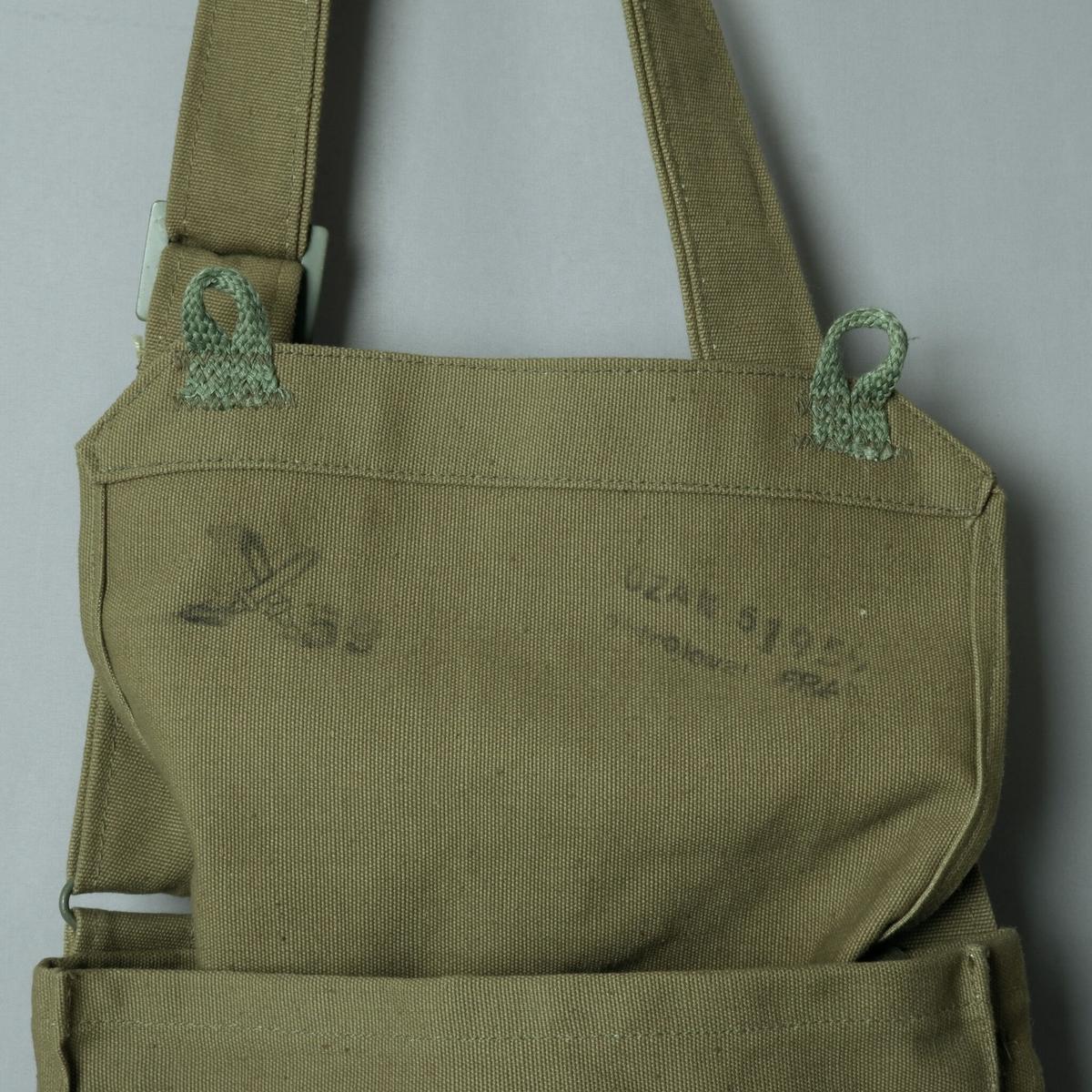 Czech army bread bag 1959 | 森の古物店 野屋