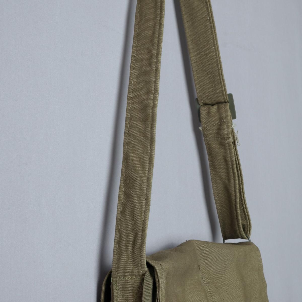Czech army bread bag 1959 | 森の古物店 野屋