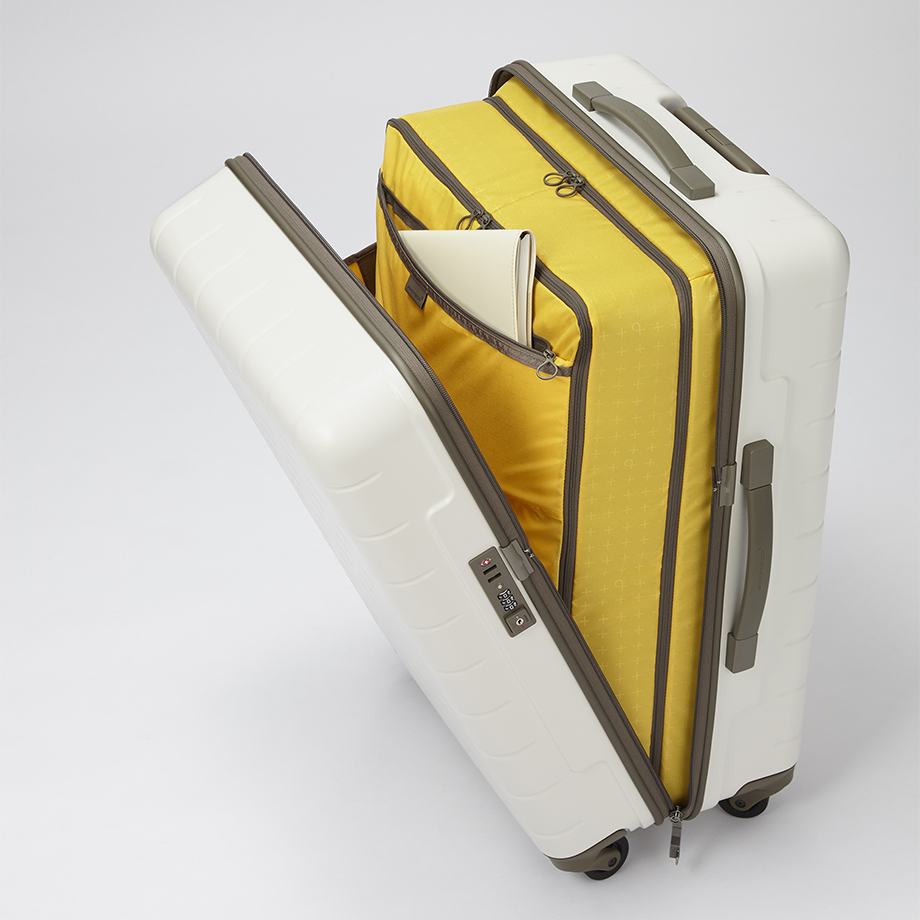 Proteca 360 / suitcase 33L | nendo house