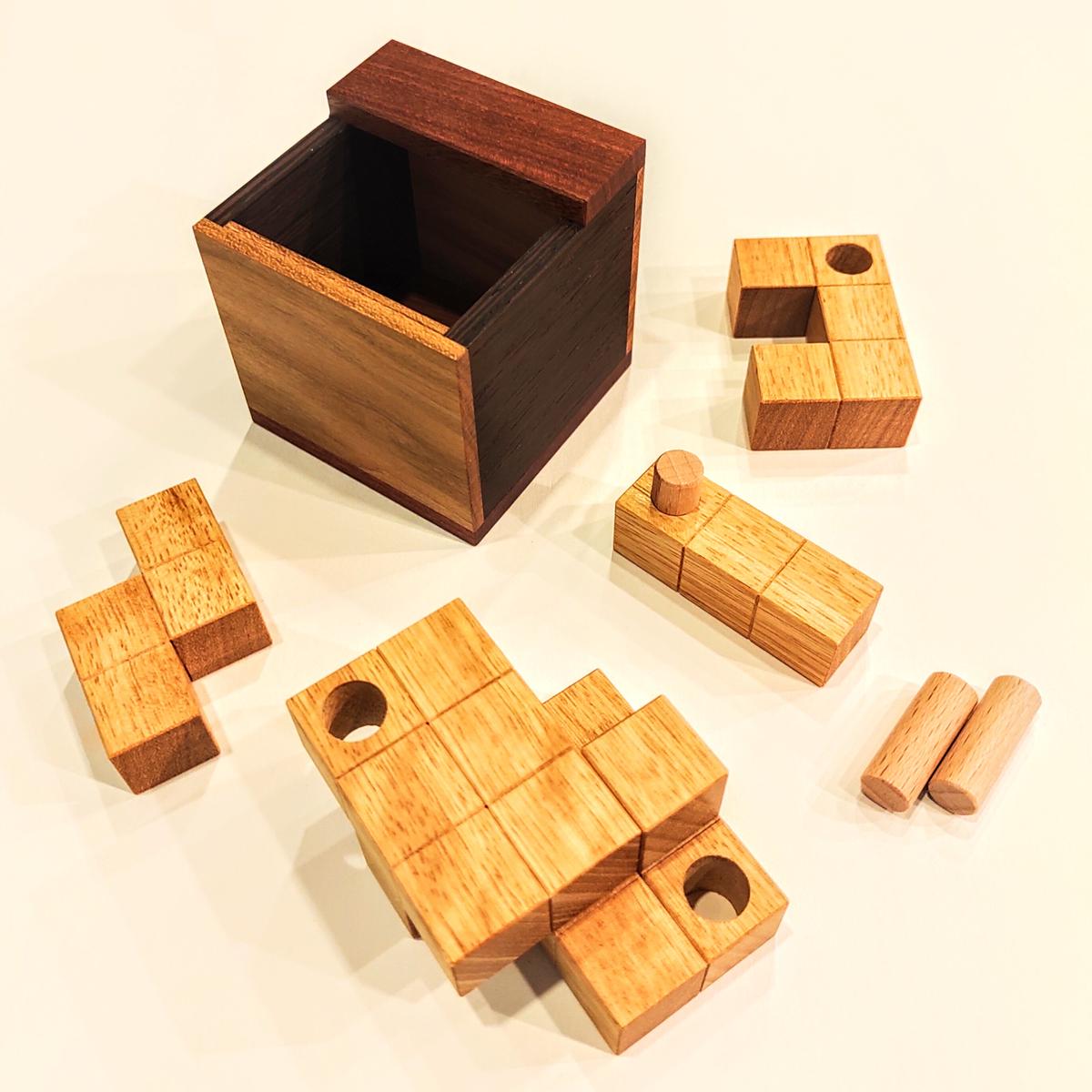 KARAKURI Packing | PuzzTrip