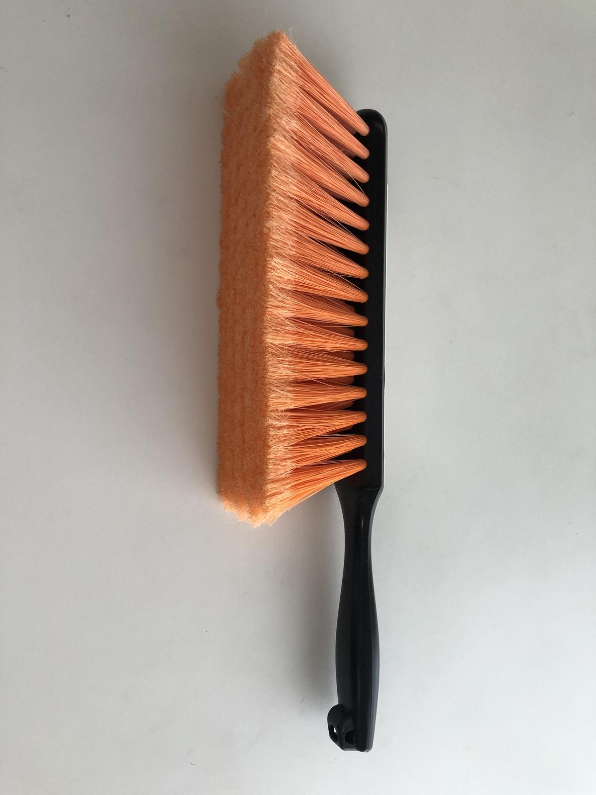 SFC BEACH SAND BRUSH. BLK/ORG. | sanfrancisco....