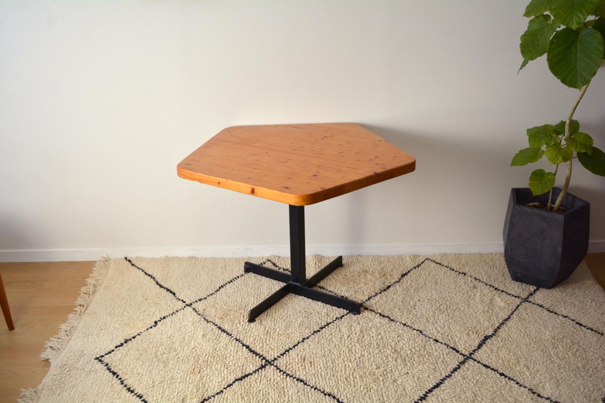 Pentagon Table from Lea Arcs / charlotte perria...