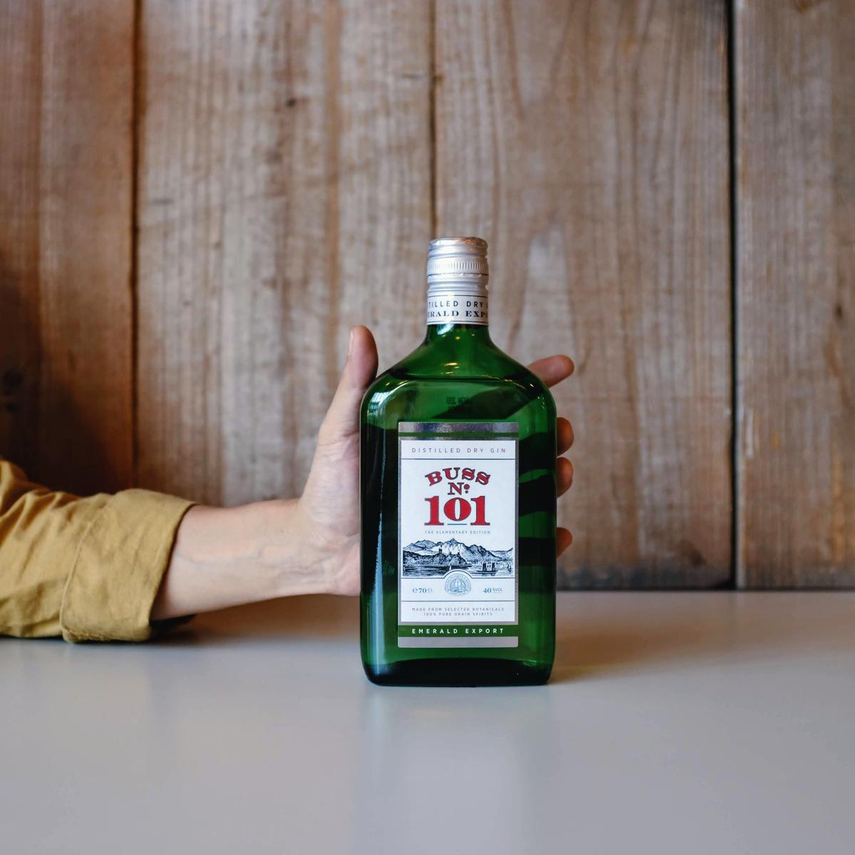 BUSS N°101 DISTILLED DRY GIN | GIN BOTTLE SHOP