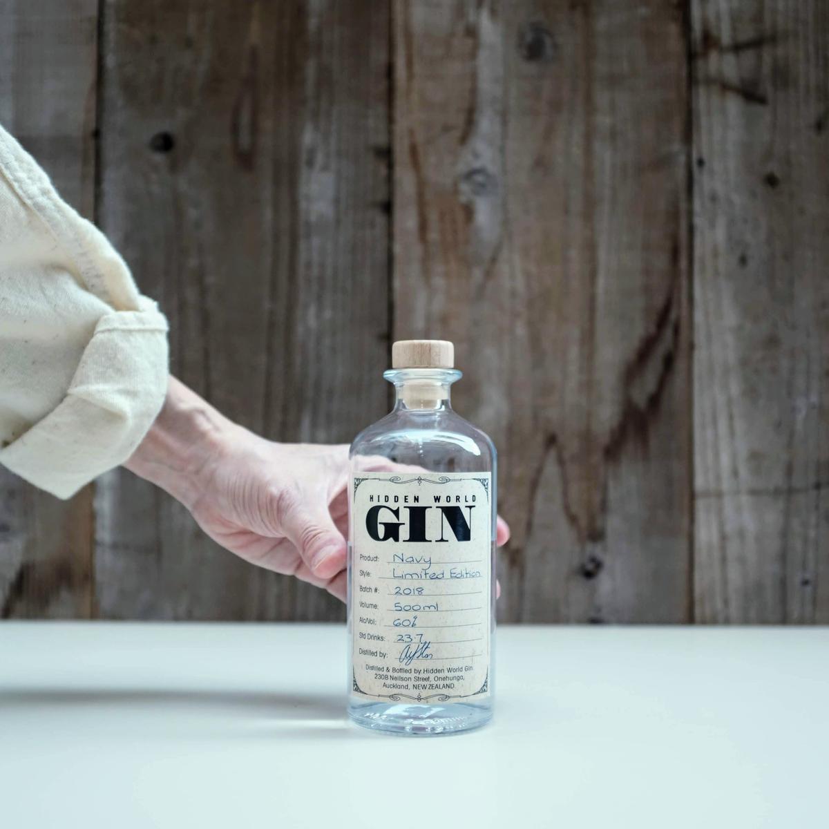 HIDDEN WORLD GIN NAVY | GIN BOTTLE SHOP