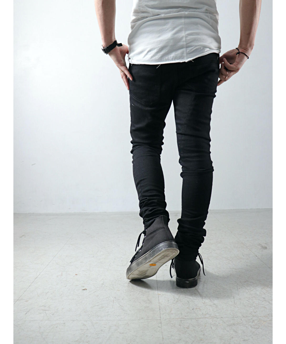 STRUM / STB007-01 / " BLACK REVOLT 2 " Leathe...