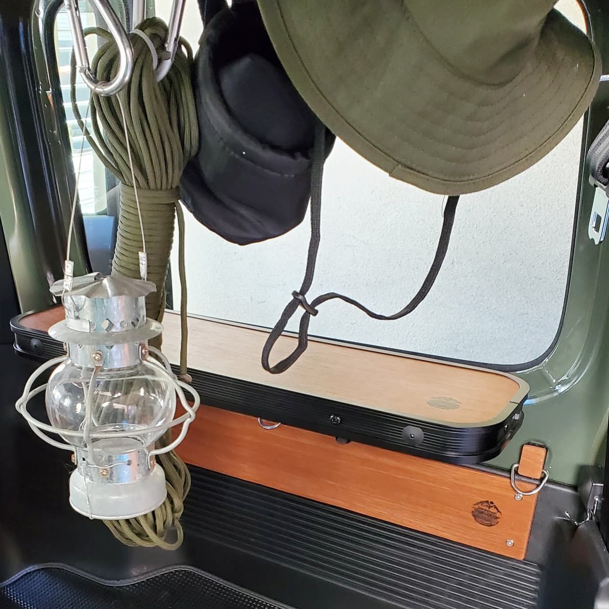 星光産業 EXEA 折りたたみテーブル EE-222 新型ジムニー JB64/74 | TUR...