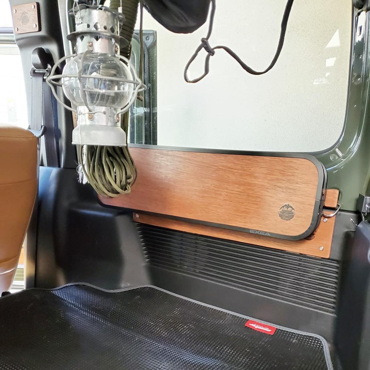 星光産業 EXEA 折りたたみテーブル EE-222 新型ジムニー JB64/74 | TUR...