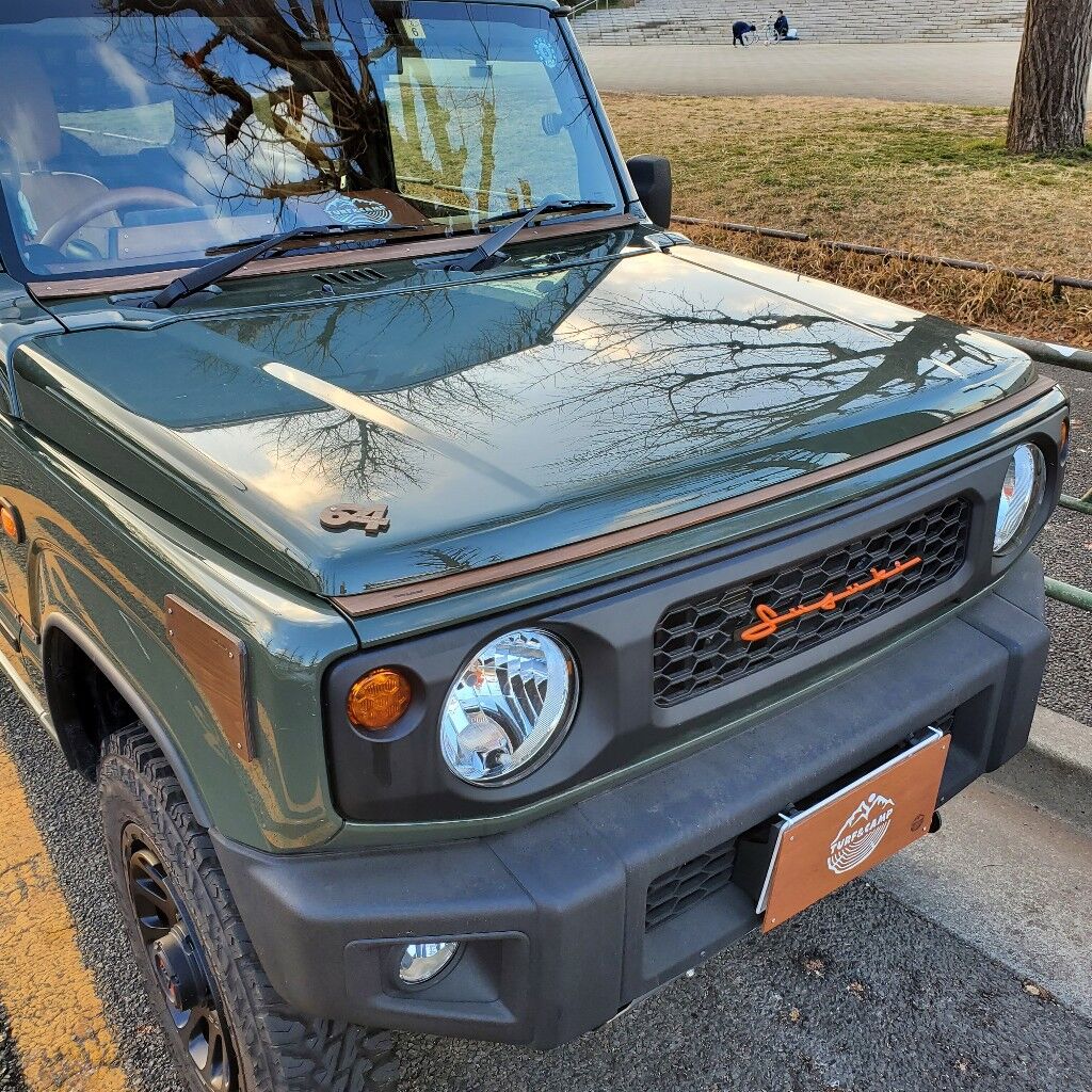 【外装 (フロントガラス前パネル)】新型ジムニーウッドパネルJB64/74 | TURF&CAMP