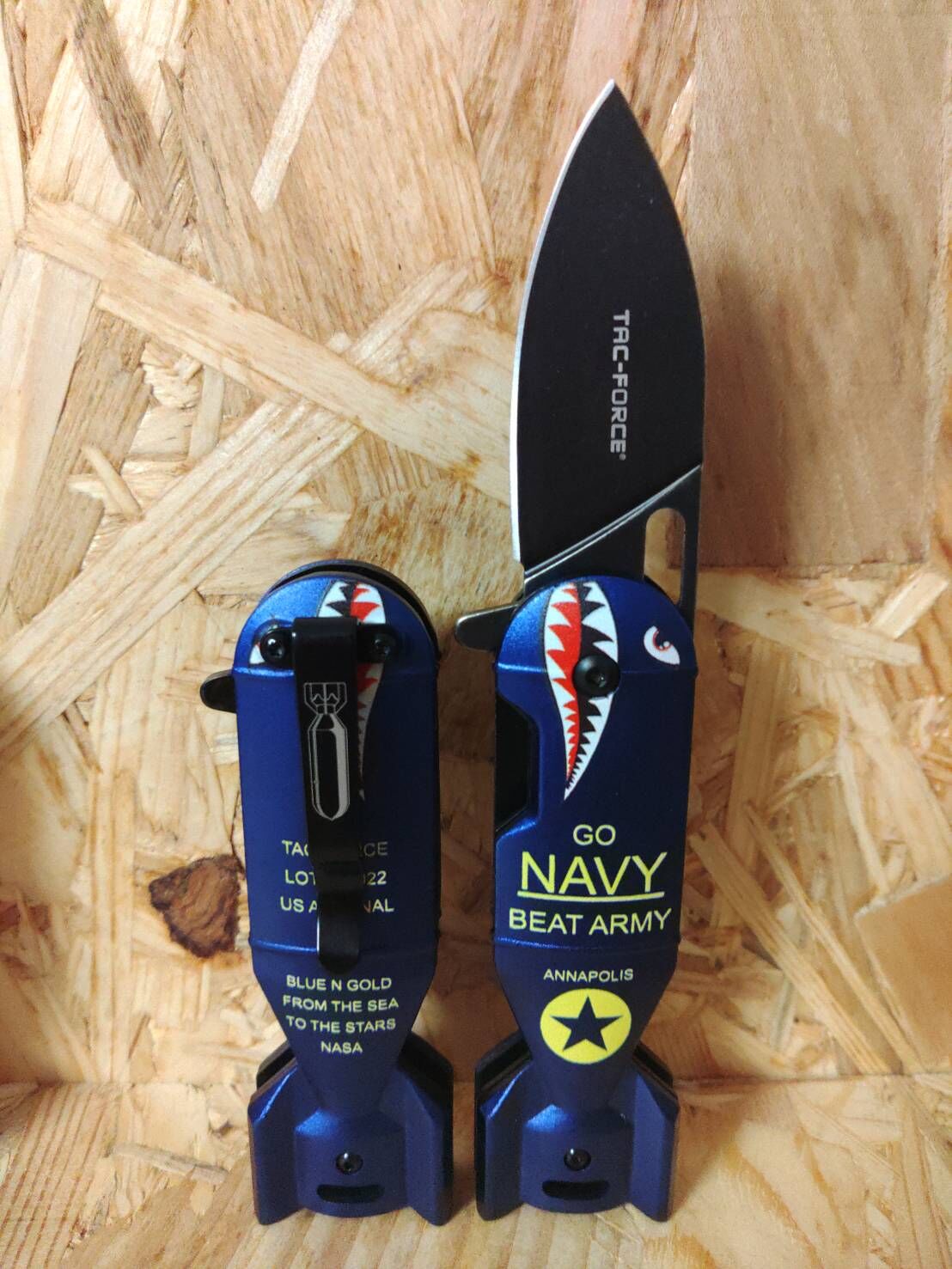 ＊販売個数制限＊ Shark Bomb Knife ”Rival” 【TAC-FORCE】