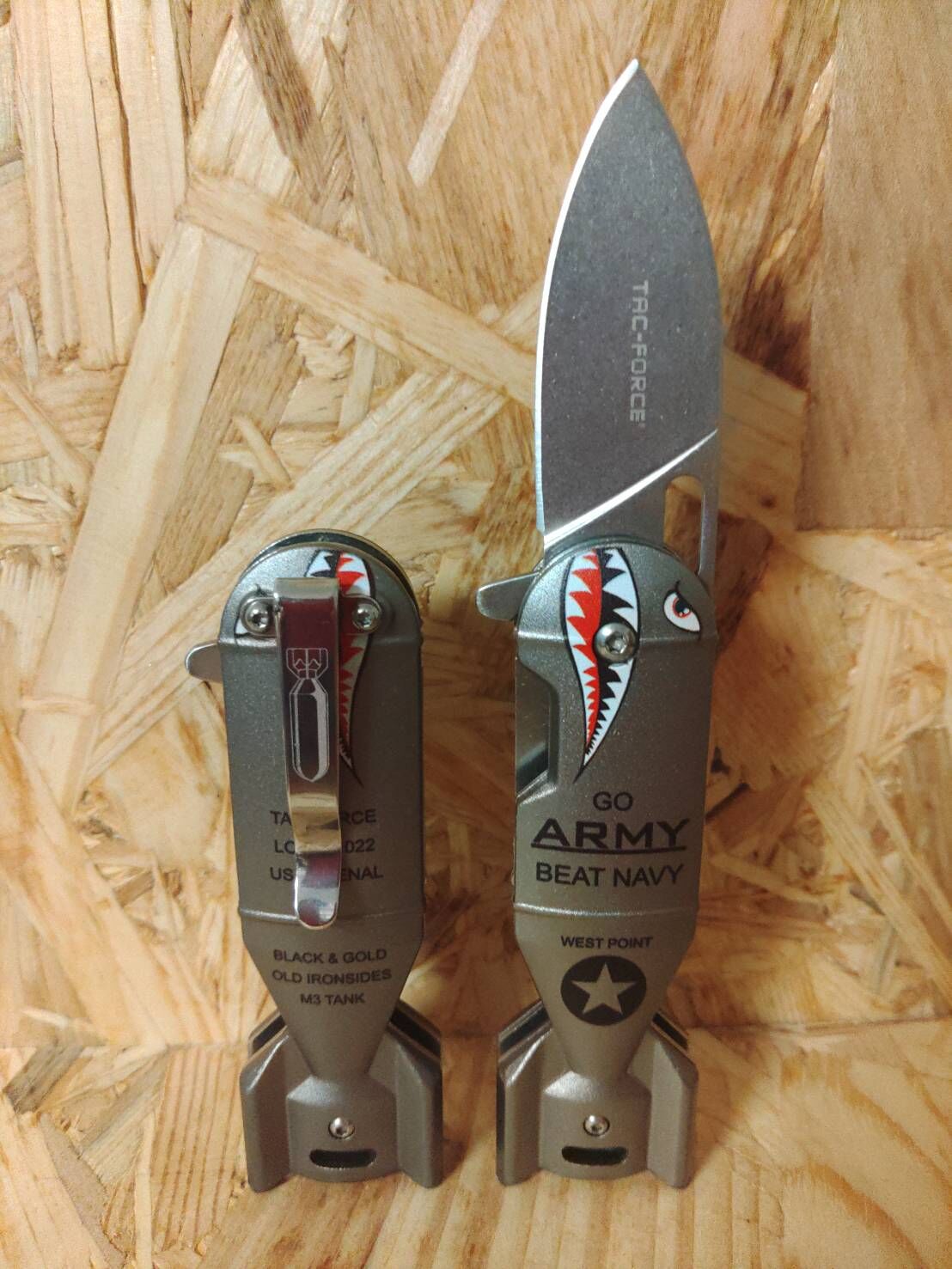 ＊販売個数制限＊ Shark Bomb Knife ”Rival” 【TAC-FORCE】