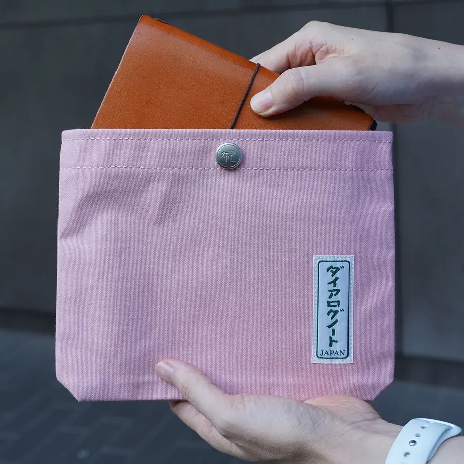 ダイアログノートポーチ（桜） by 一澤信三郎帆布 | DIALOG NOTEBOOK STORE