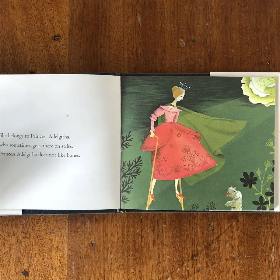 「CABBAGE MOON（1965年初版）」Adrienne Adams（エイドリアン・アダ...